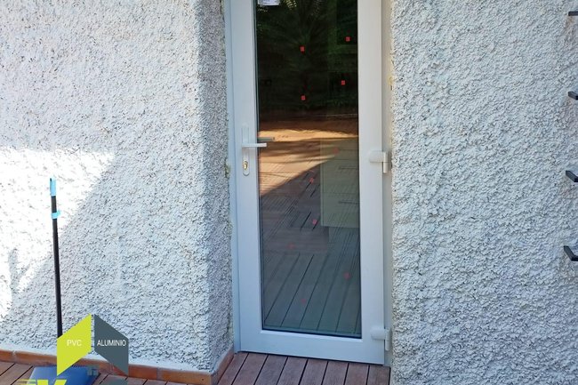 VENSUR PVC Y ALUMINIO | Ventanas-365.es