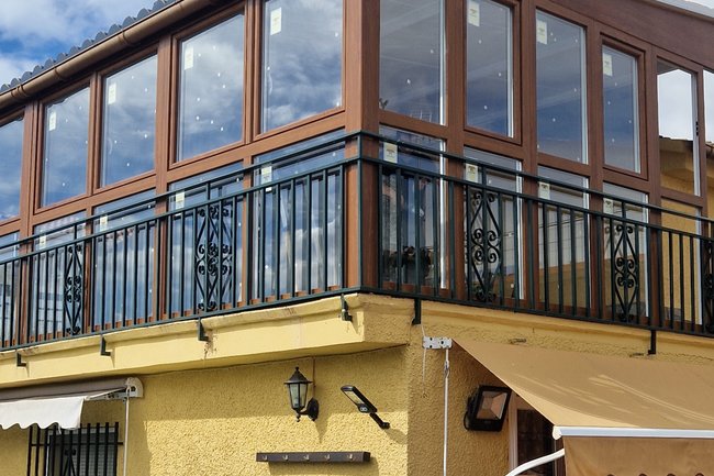 VENSUR PVC Y ALUMINIO | Ventanas-365.es